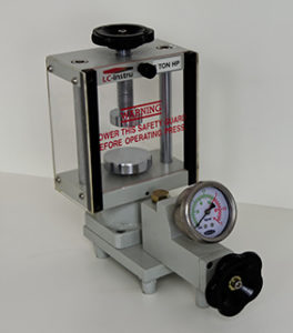 Mini Presses de laboratoire pour FT-IR, XRF et autres applications ...